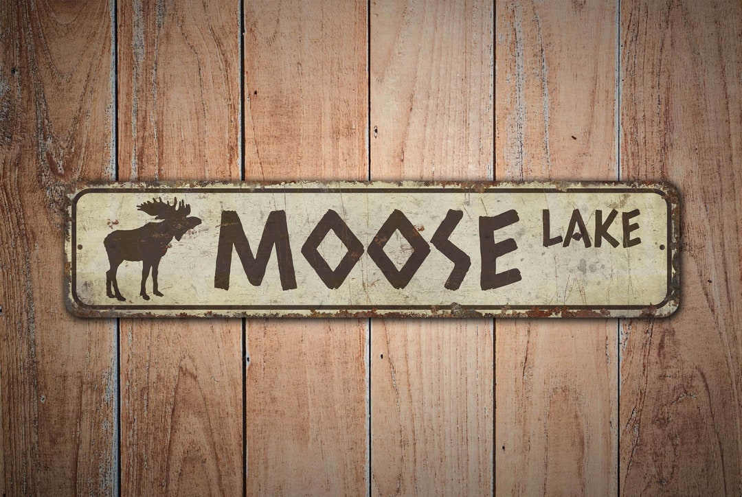 Moose Lake Sign - Custom Lake Decor - Custom Lake Name - Vintage Style ...
