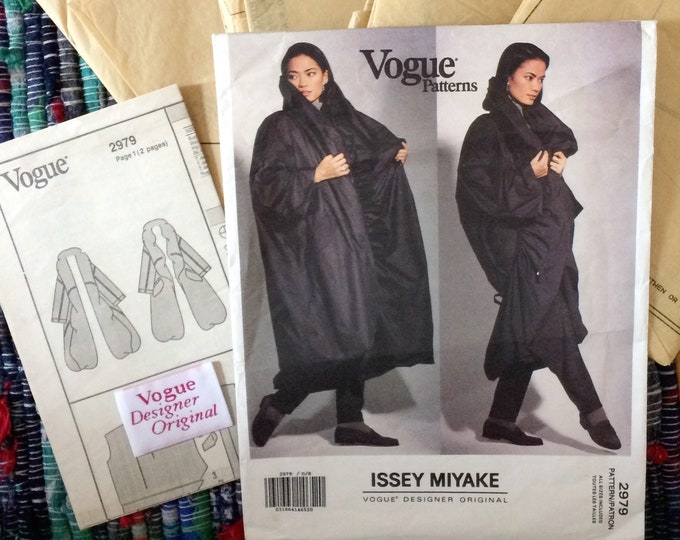90's Iconic Rare ISSEY MIYAKE Vogue Sewing Pattern 2979 Reversible Coat ...