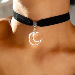 Velvet Crescent Moon Choker / Moon Choker Black / Black Choker Moon ...