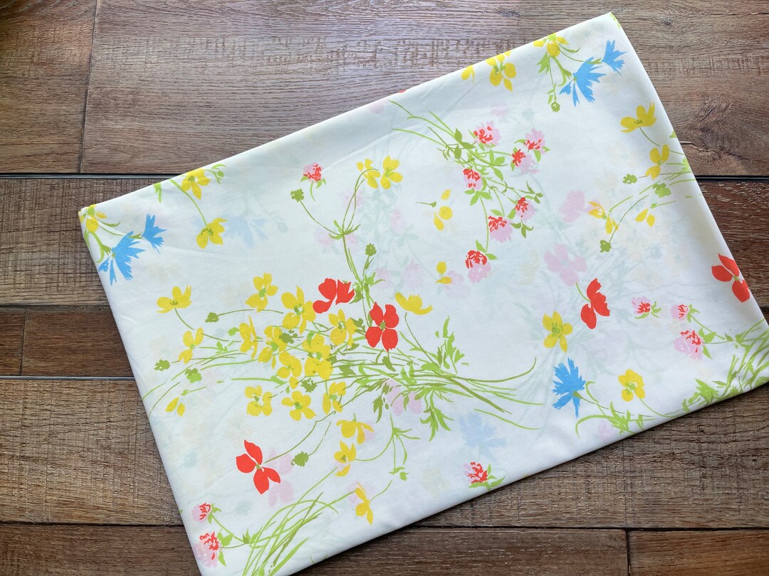 Vintage Sheet Fabric by the Half Yard, Classic Percale Vintage Bed ...