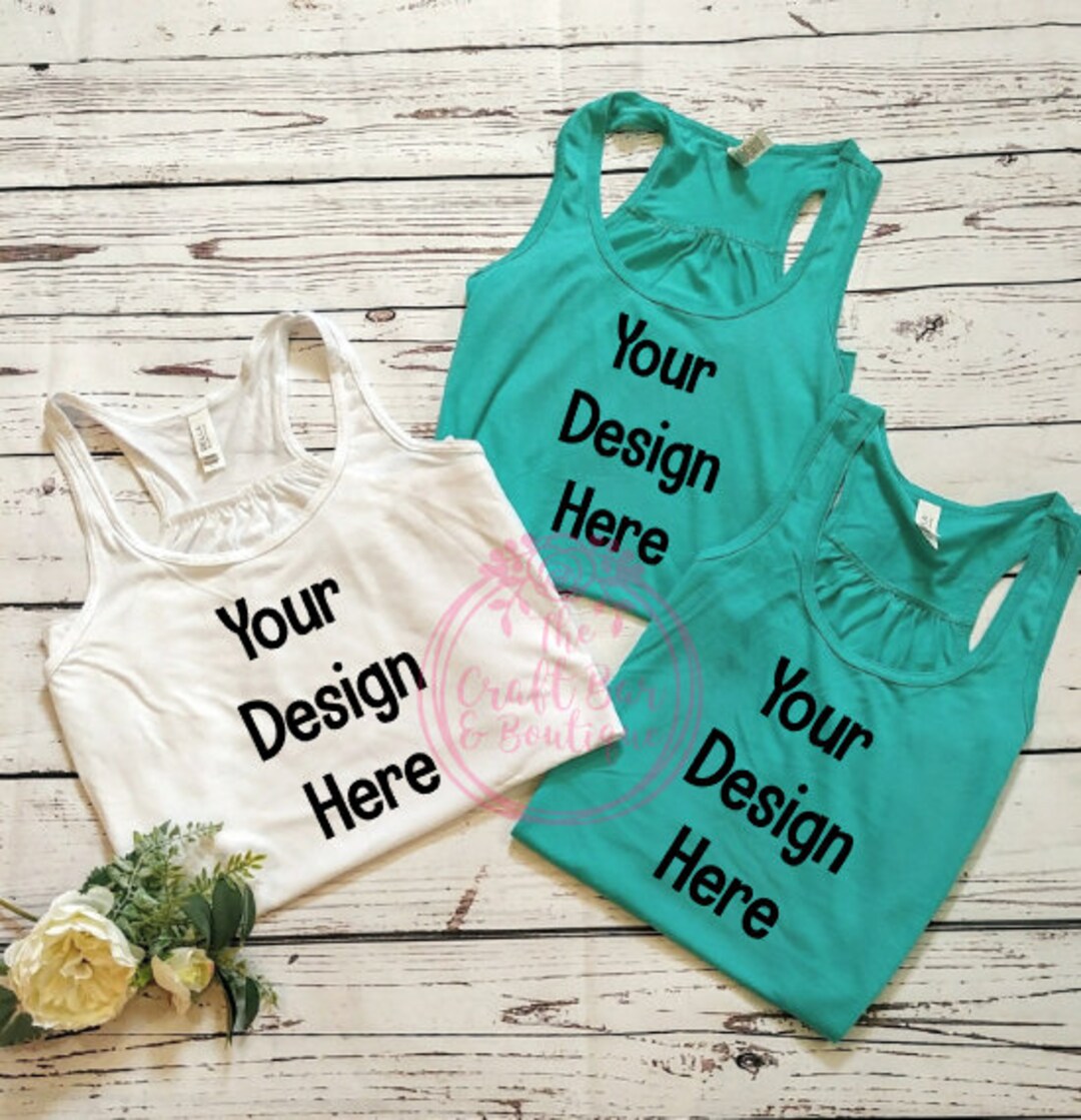 B8800 Bella tela Ladies' Flowy Racerback serbatoio Mock Up File File ...