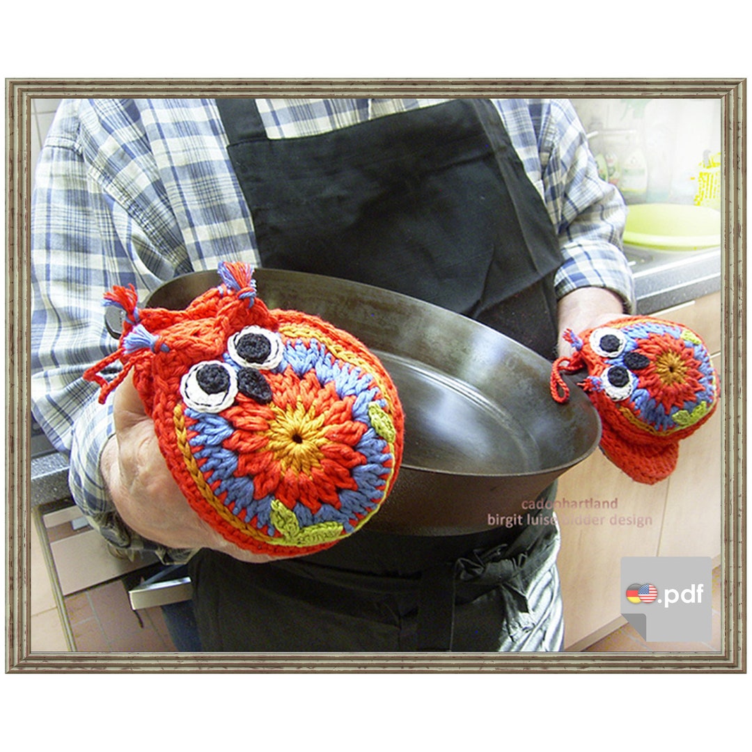 KITCHENGRIFFI 1.0 Eulelie, the Ingenious Pot & Oven Mitt - Pot Grabbers ...