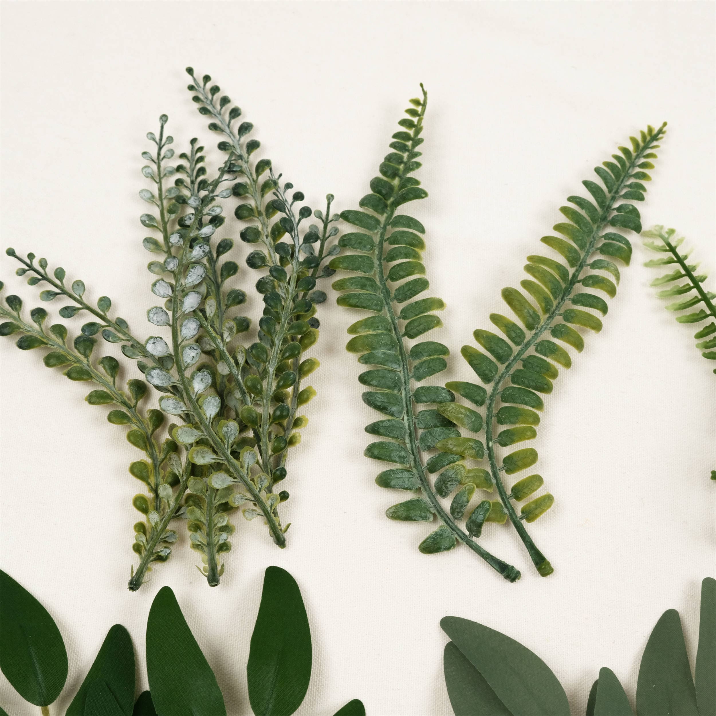 36PCS Artificial Silk Green Leaf Greenery Combo Set Loose Fern Box Wood ...