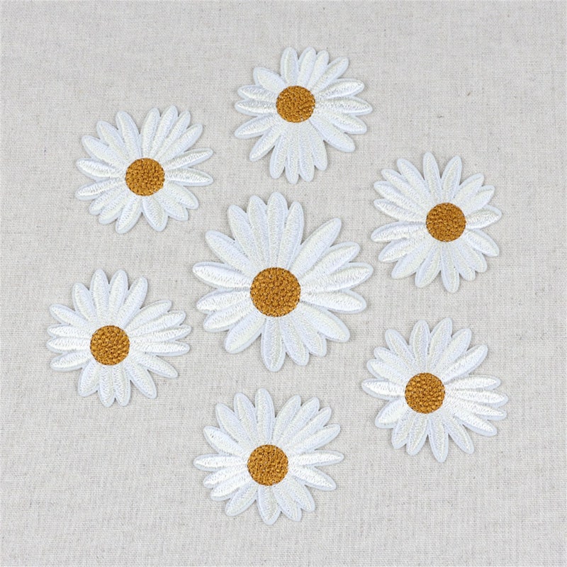 Daisy Iron on Patch - Etsy