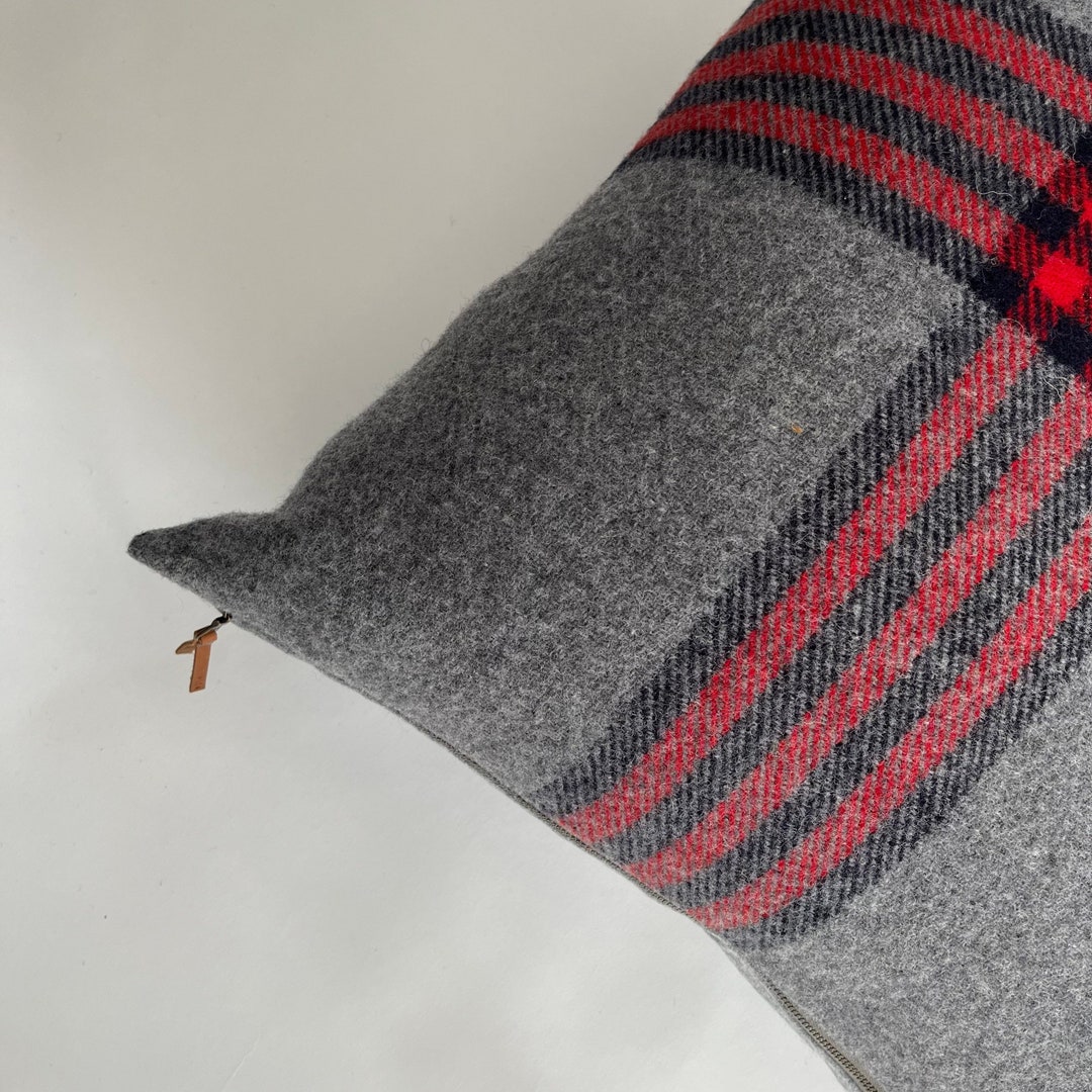 Gray Blue Red Plaid Pillow Cover Exposed Zipper-leather Pull 14x24 ...