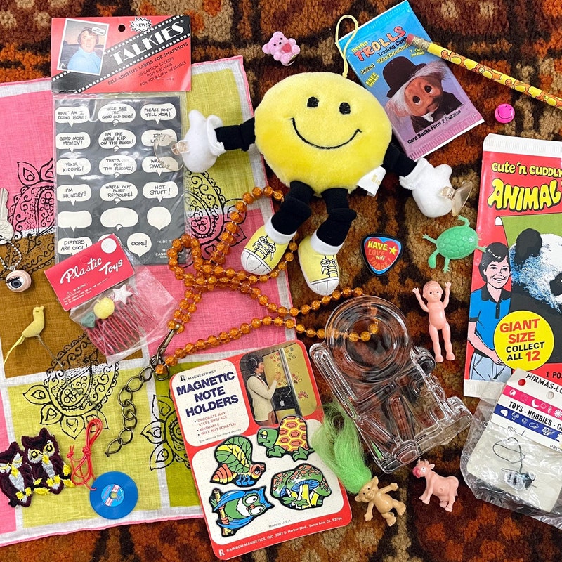 Kitsch Gifts - 60+ Gift Ideas for 2024