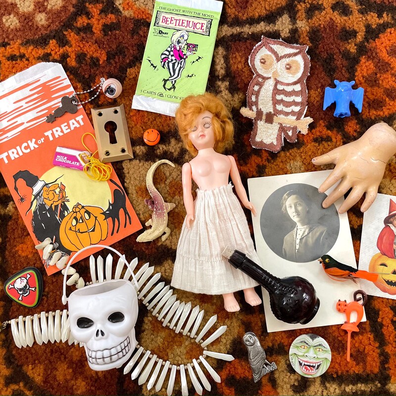 Halloween Kitsch - Etsy