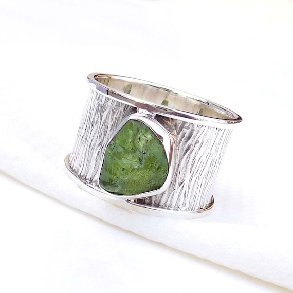 Texture Band Peridot Ring Raw Peridot Chunk Ring Wide Band | Etsy