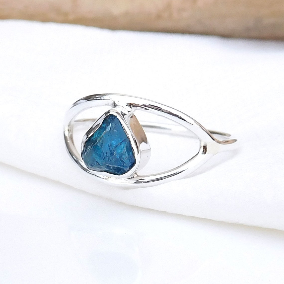 Apatite Ring Raw Apatite Ring Apatite Crystal Ring 925 - Etsy