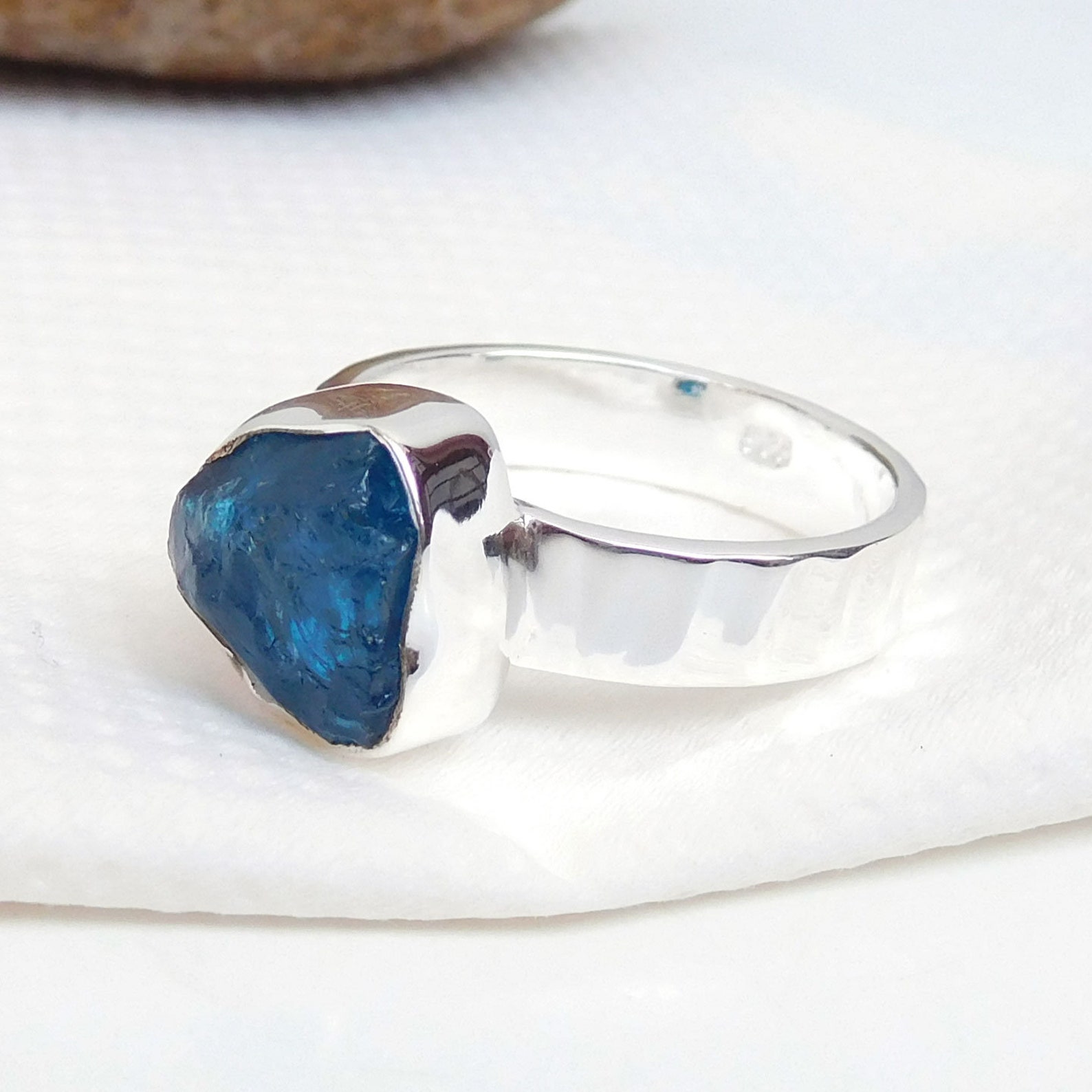 Apatite Ring Neon Blue Apatite Ring Apatite Crystal Ring - Etsy