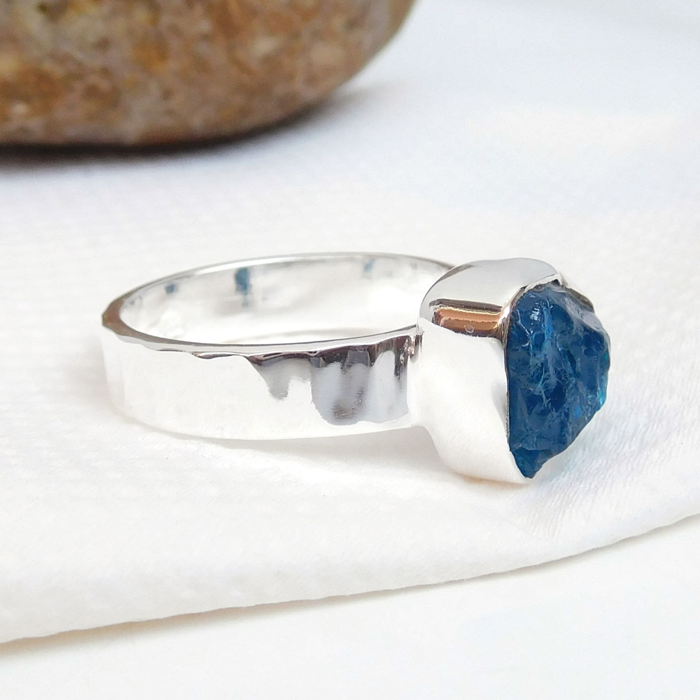 Apatite Ring Neon Blue Apatite Ring Apatite Crystal Ring - Etsy