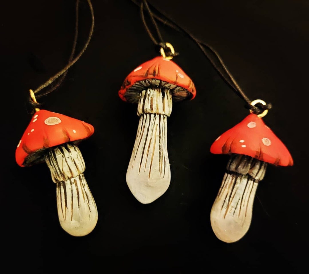 Toadstool Pendant - Etsy