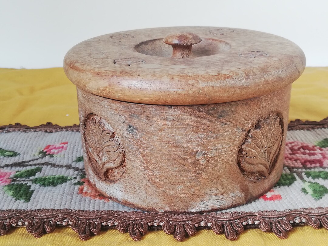 Rustic Wood Casket for Home Gift or Collectors. Handmade Old Wood Decor ...