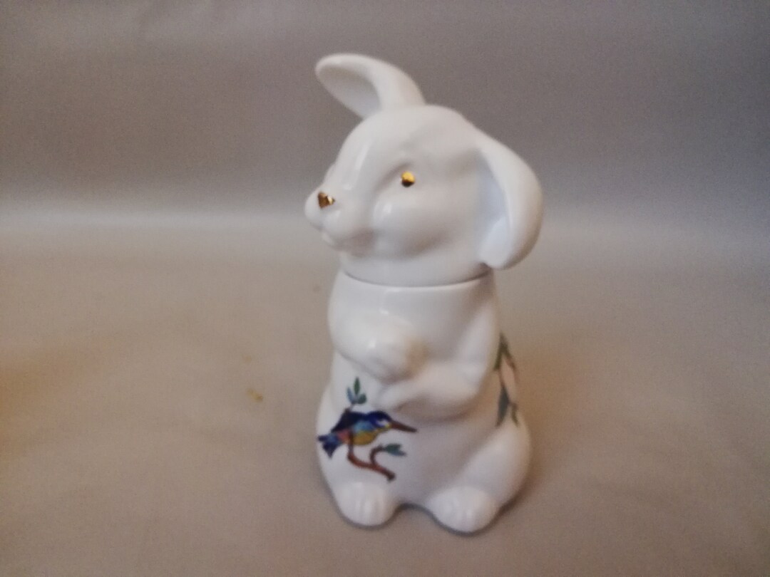 Porcelain Box in the Shape of a Rabbit, Vintage, AYNSLEY, Porcelain ...
