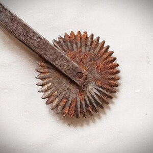 Antique Copy Wheel Approx. 110 Years Old – Perfect for Collectors and ...