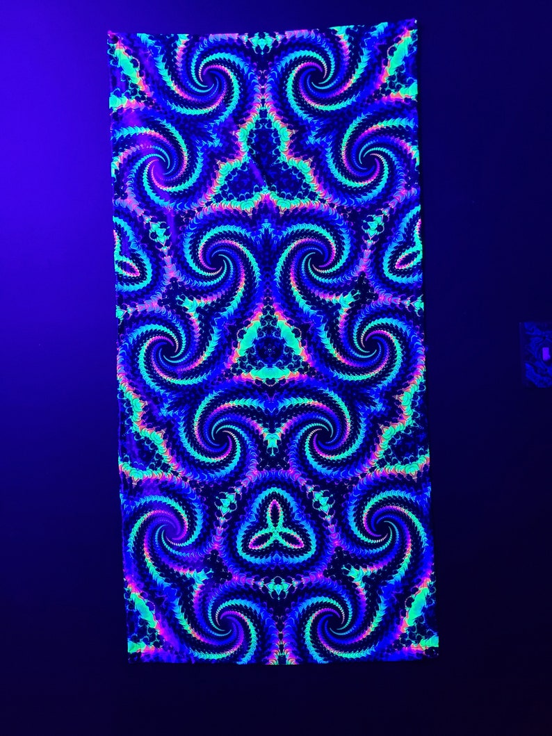 Fractal Kandi - Blacklight UV Reactive Tapestry Wall Hanging - Etsy