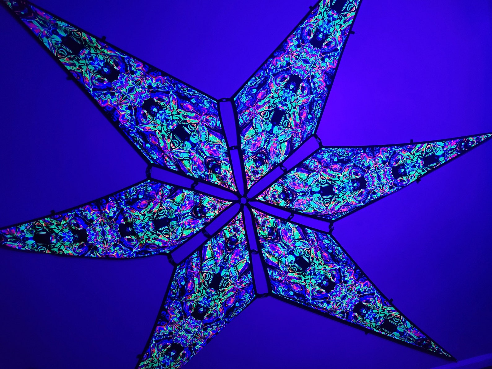 Cell Portal Ceiling Canopy Trippy UV Reactive Geometric - Etsy