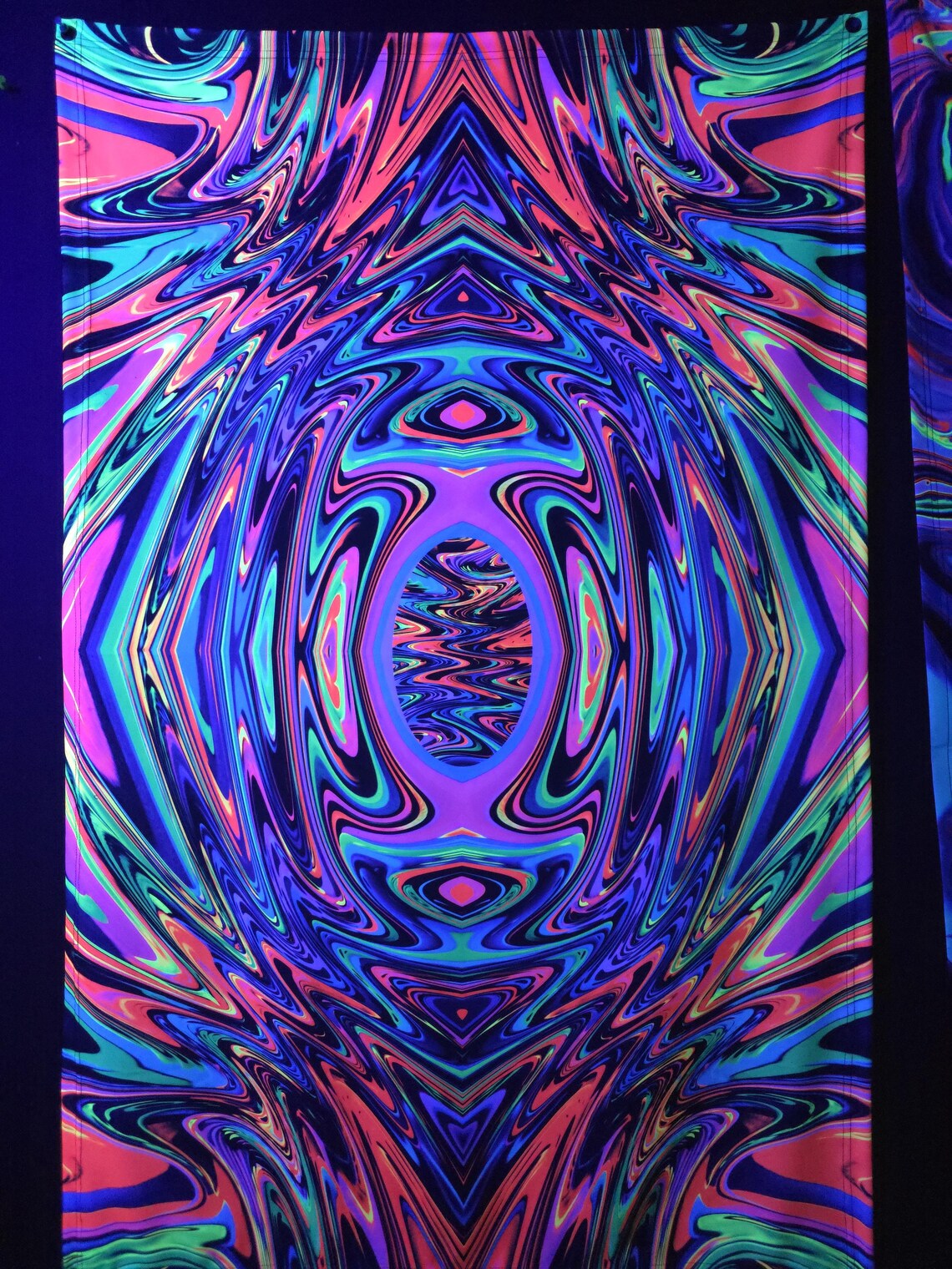 Magic Portal - Blacklight Tapestry - Psychedelic Trippy Fluid Art UV ...