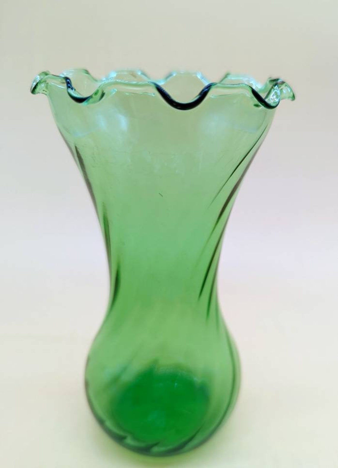 Vintage Emerald Green Glass Vase | Etsy