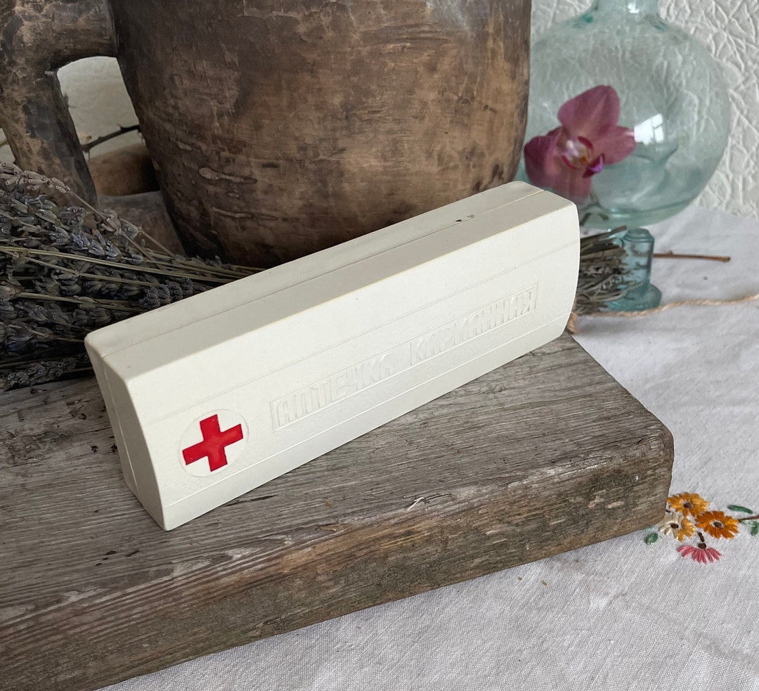 Pocket Soviet First Aid Kit Plastic Box, Red Cross Medical Small Box ...