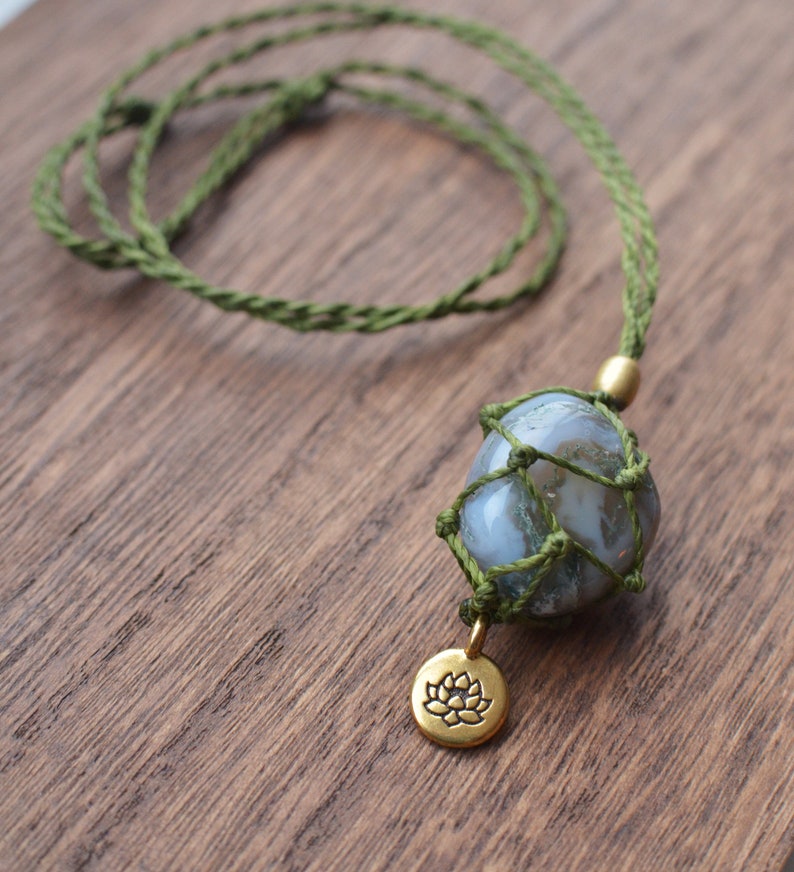 Macrame Stone Holder Necklace With Moss Agate and Lotus - Etsy