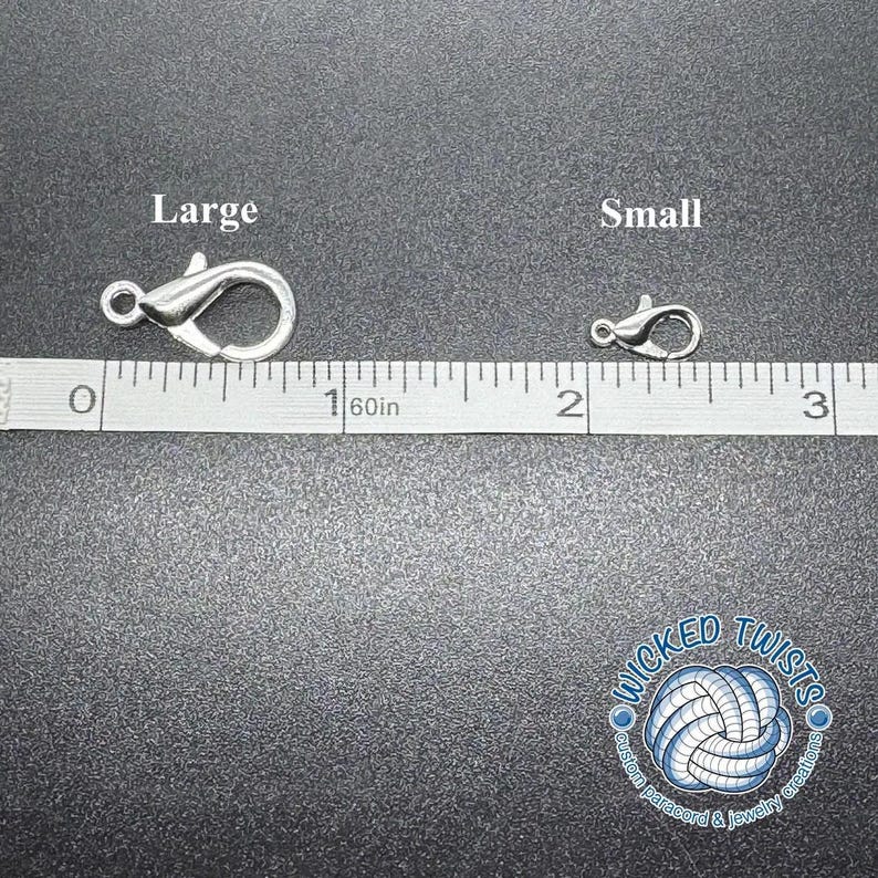 Cardinal Zipper Pull - Etsy