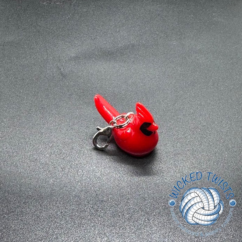 Cardinal Zipper Pull - Etsy
