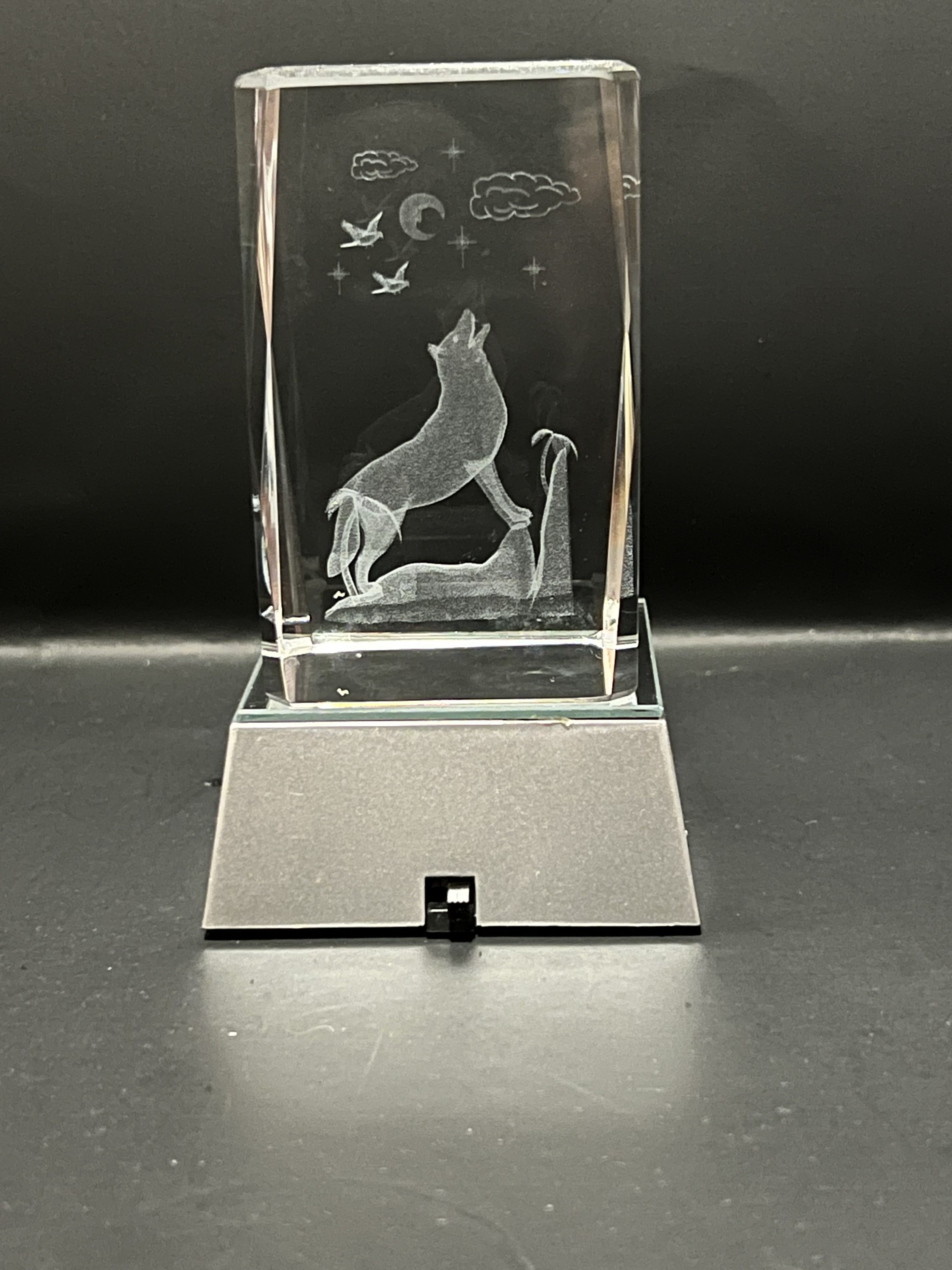 Howling Wolf Laser Etched 3D Crystals. Size: - Etsy