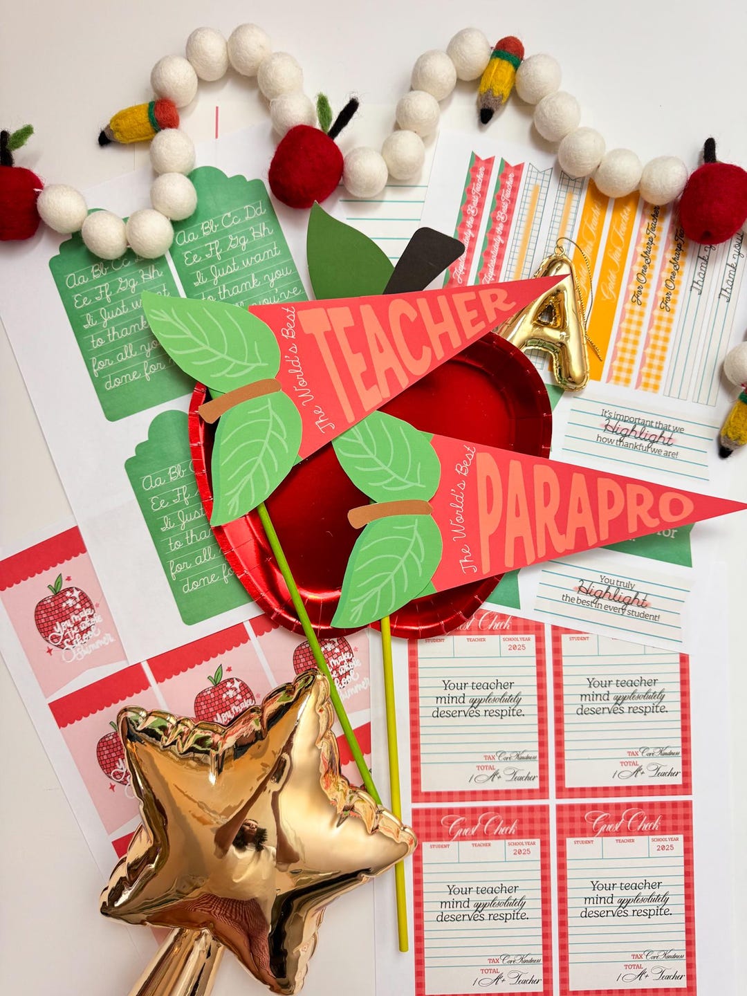 Apple Themed Teacher Appreciation Gift Tags and World's Best Teacher ...