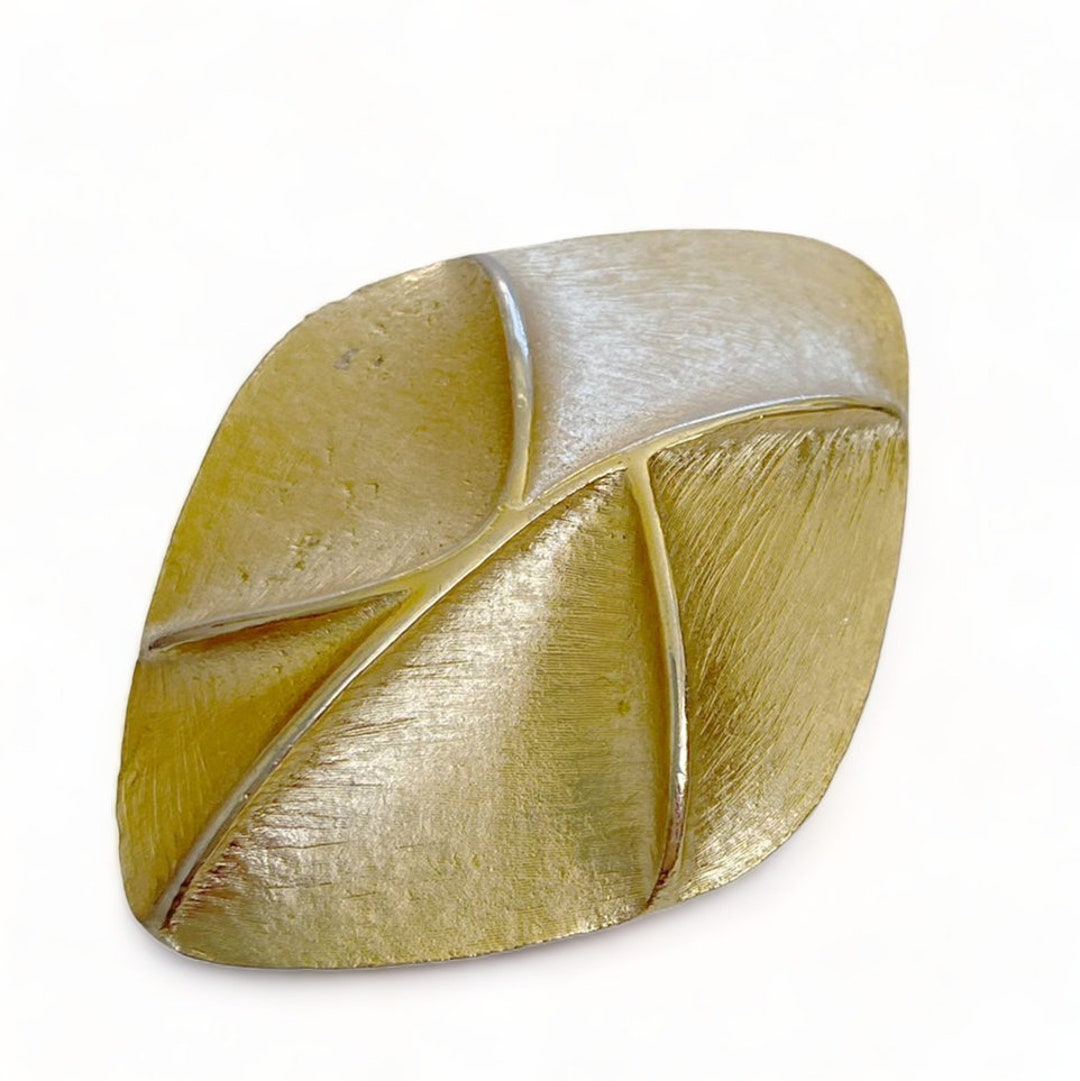 Vintage Pakula Abstract Modernist Leaf Brooch Pin signed, Gold Tone ...