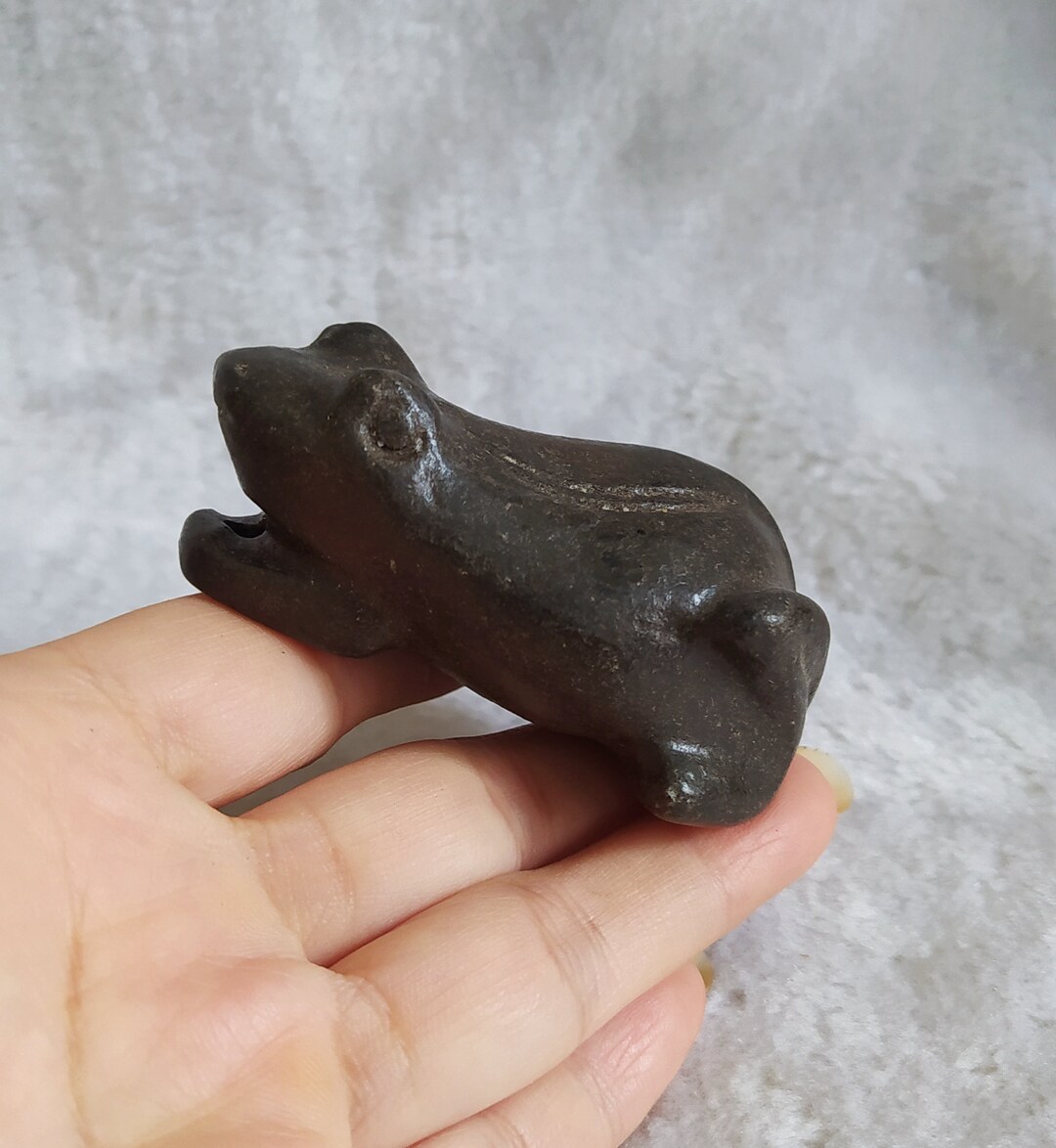 Chinese Hongshan Culture Meteorite Carved Frog Figurine E2924 - Etsy