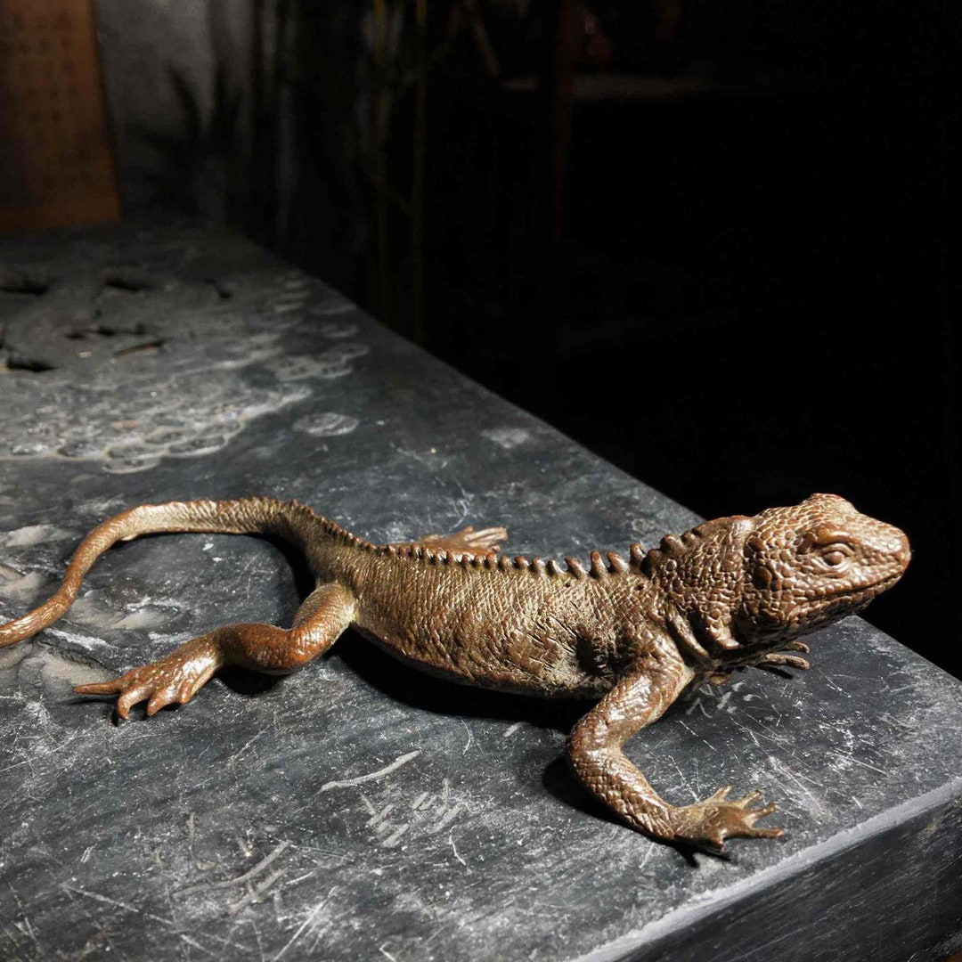 Antique Brass Carved Lizard Statue Home Decoration antique - Etsy