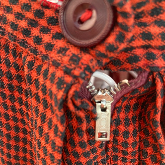 vintage 50s 60s skirt checker red black | S-M |1960s - Gem