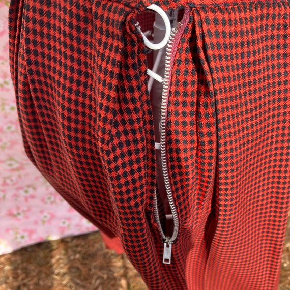vintage 50s 60s skirt checker red black | S-M |1960s - Gem