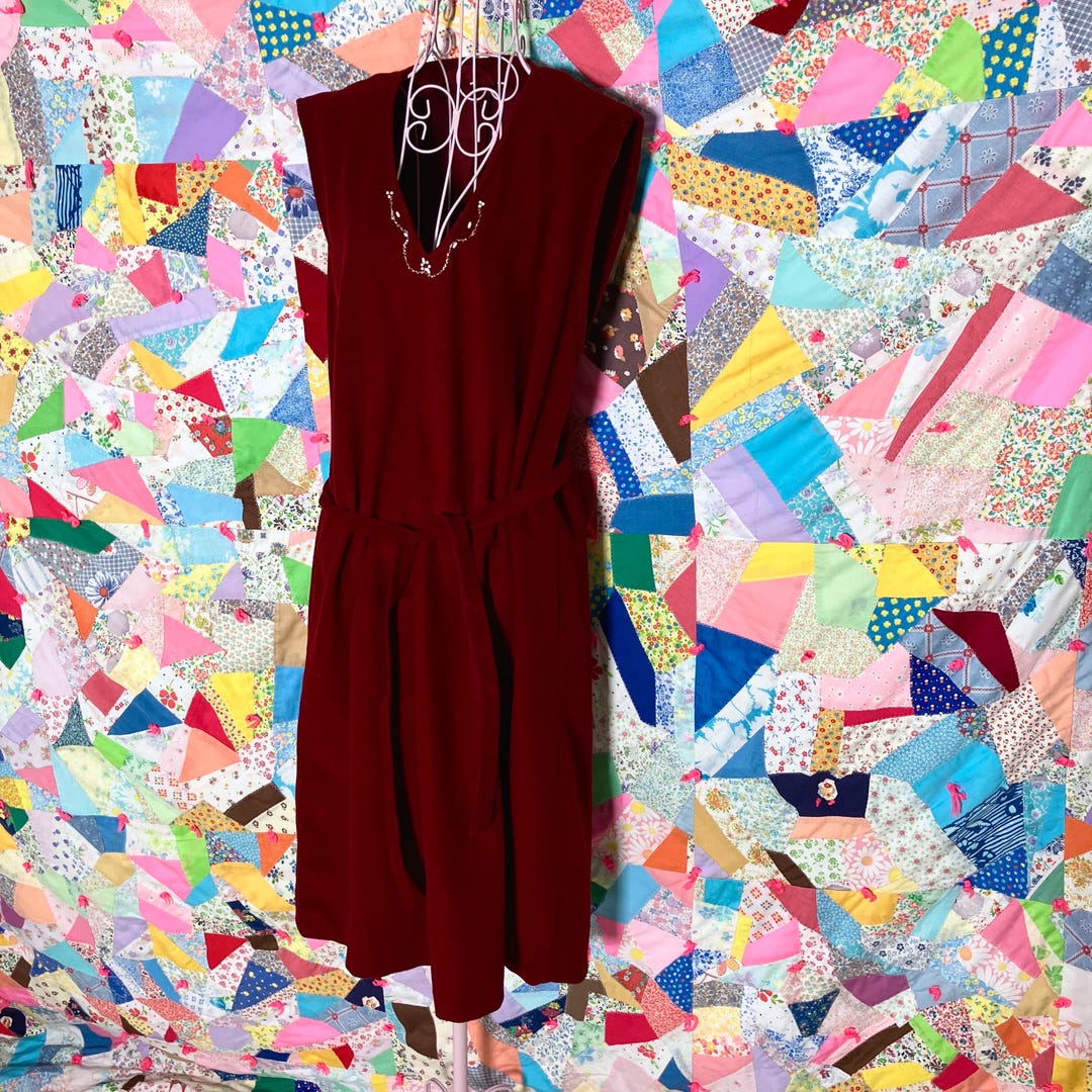 70s Dress Wine Red Beaded Shift Jumper 1970s Handmade | S-M | Maroon - Etsy