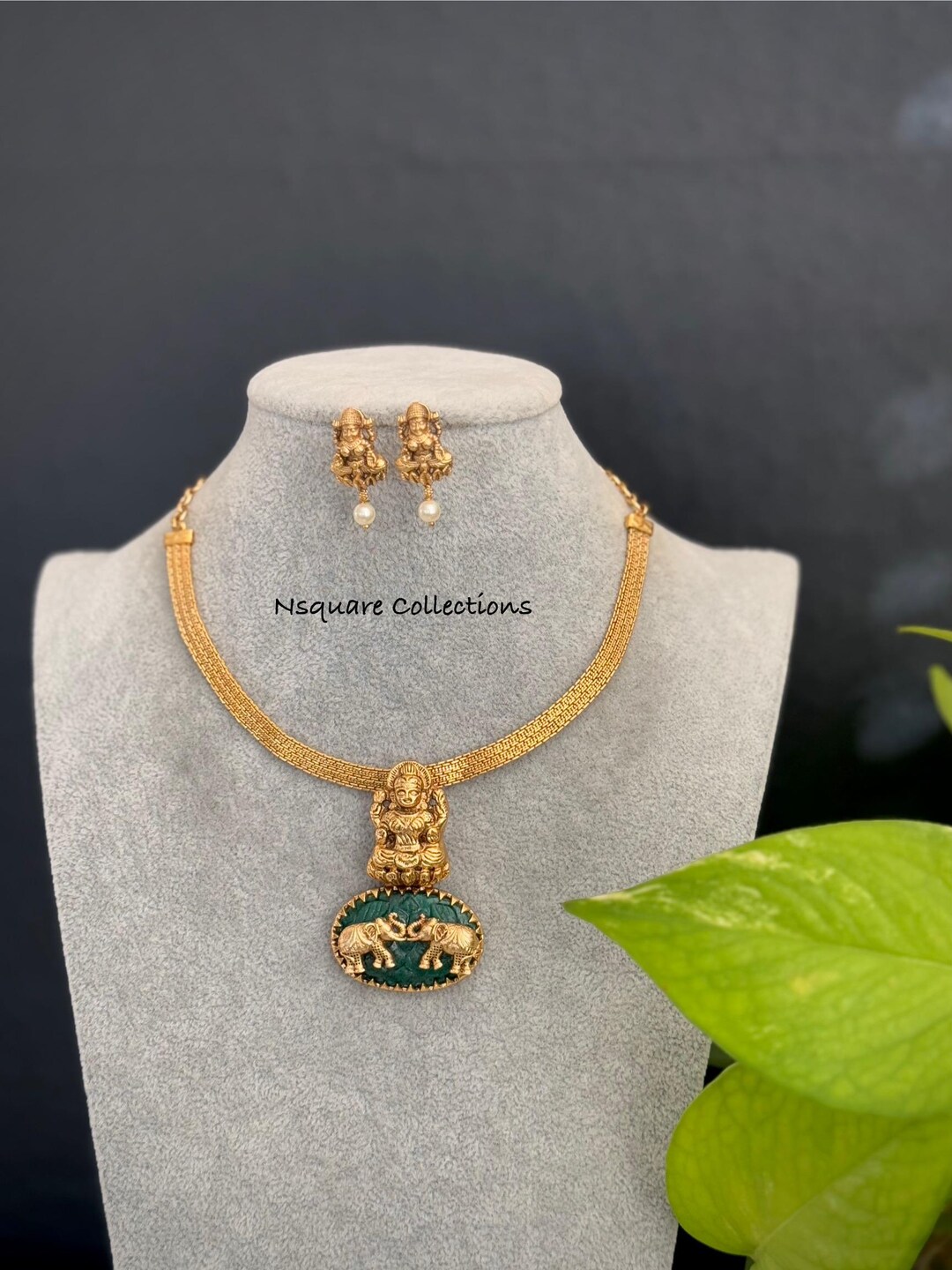 Stunning Lakshmi Devi Pendant Necklace Set / Mini Bridal Jewelry ...
