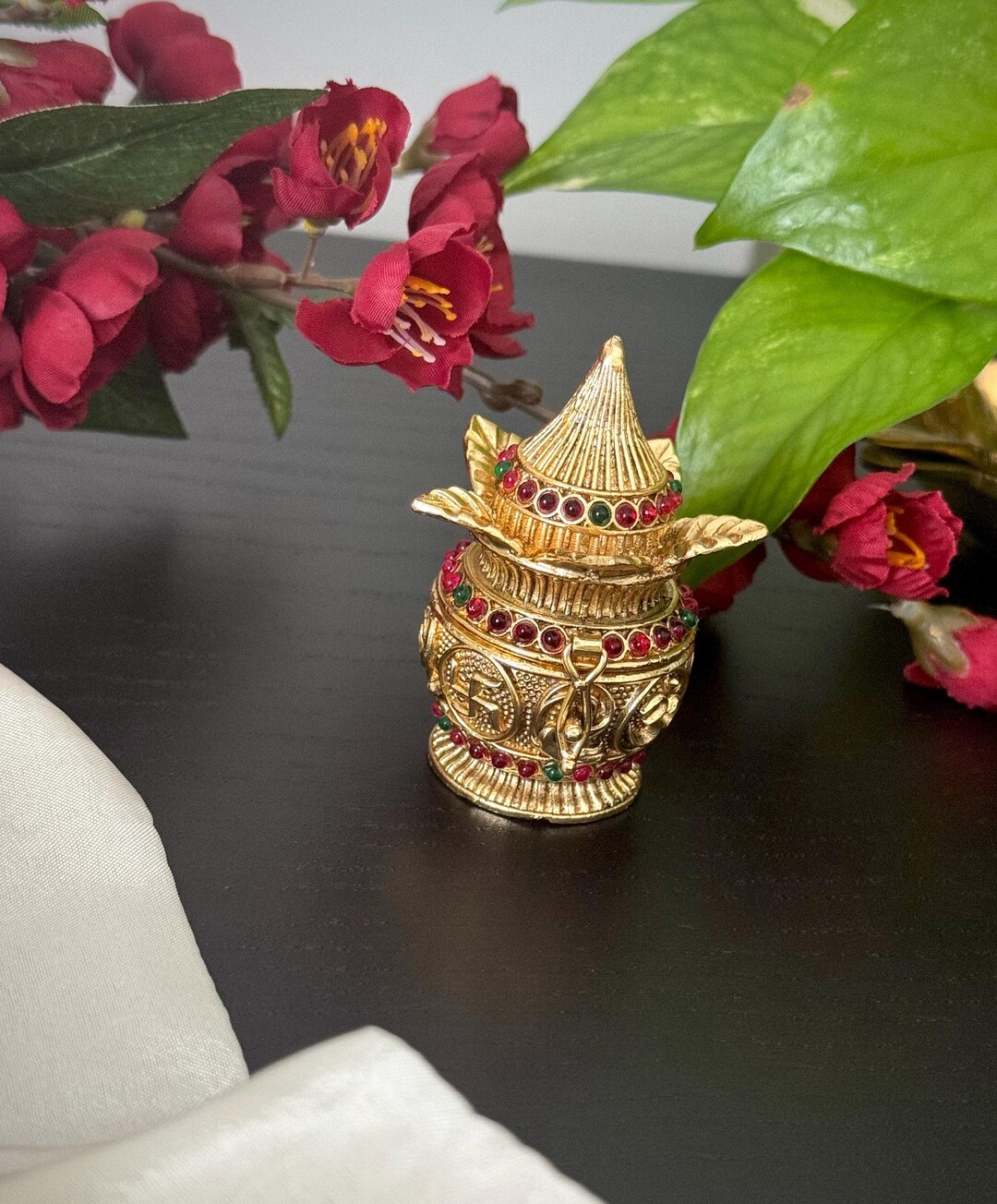 Antique Gold Sindoor Box / Premium Quality Wedding Gift/ Pooja ...