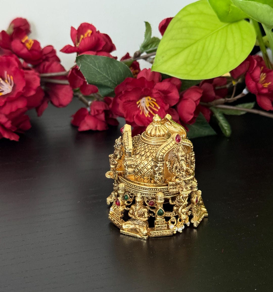 Antique Gold Sindoor Box / Premium Quality Pooja Accessories/ Lord ...