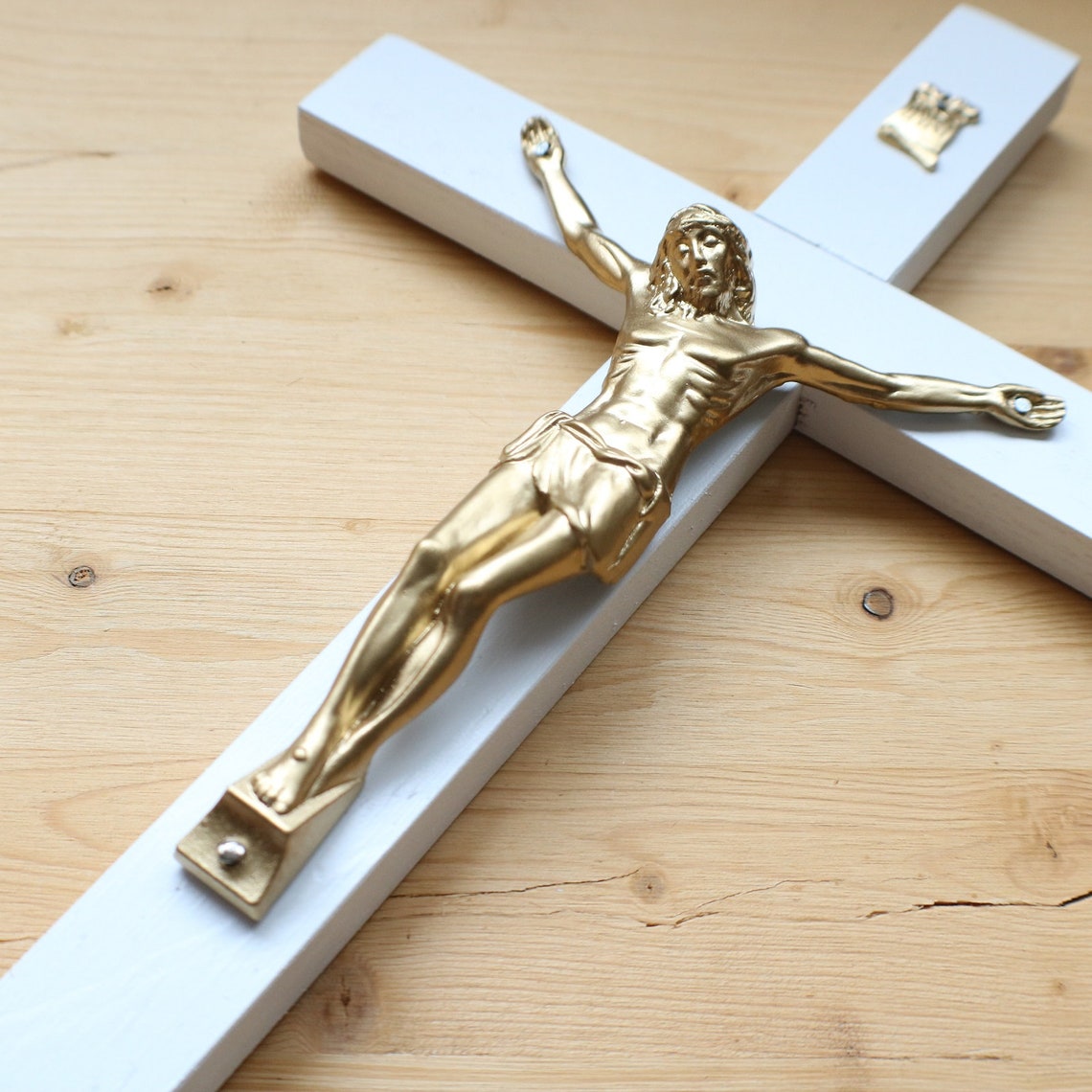 11 Wall Crucifix Wood White Metallic Gold Decor Christ - Etsy