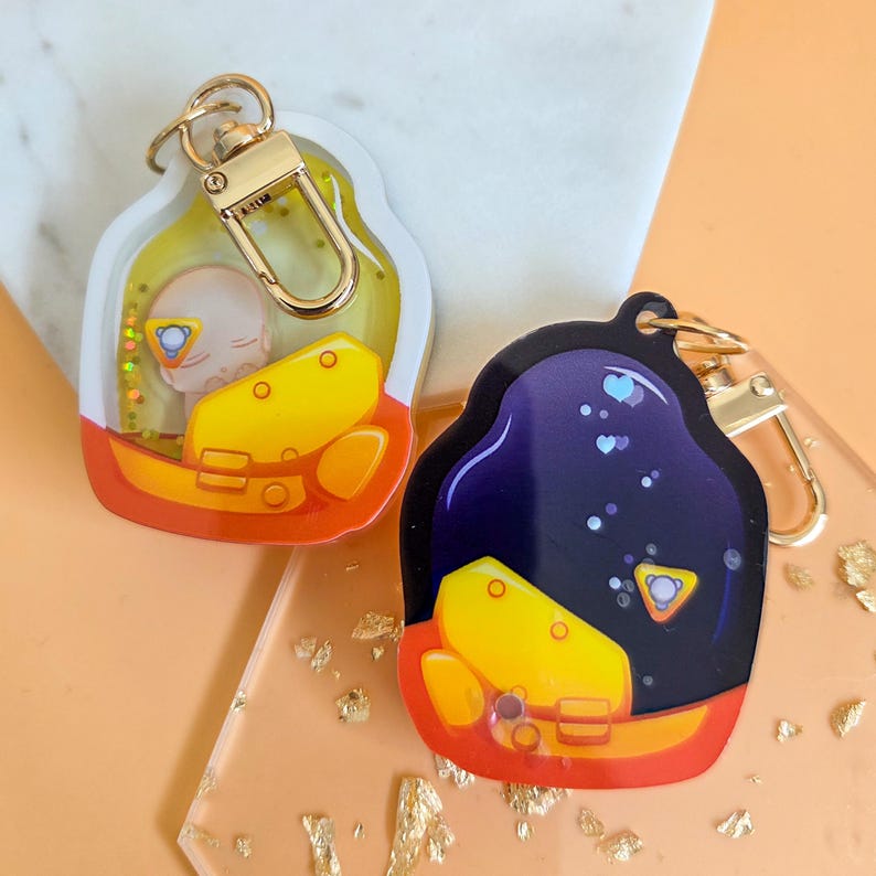 BB Lou Death Stranding Acrylic Liquid Keychain. - Etsy