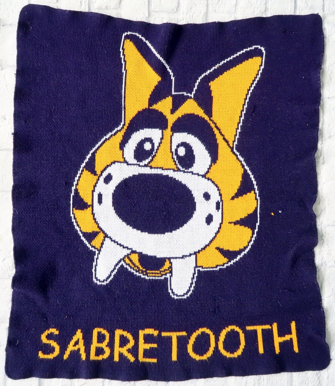 Vintage BRIMWICK Buffalo Sabres NHL Sabretooth Mascot Lap Blanket 100% ...