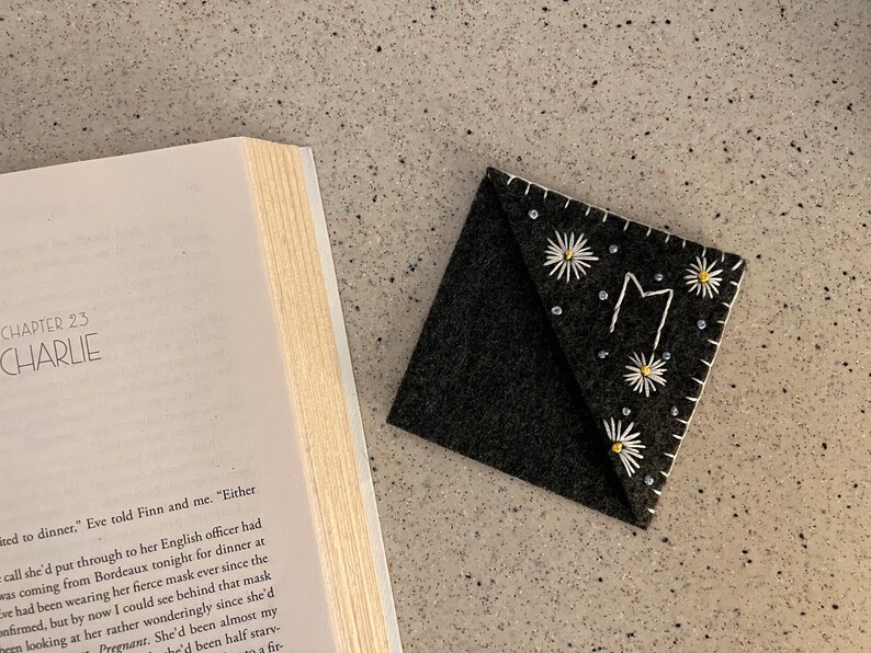 Personalized Felt Corner Bookmark Hand Embroidered Bookmark - Etsy