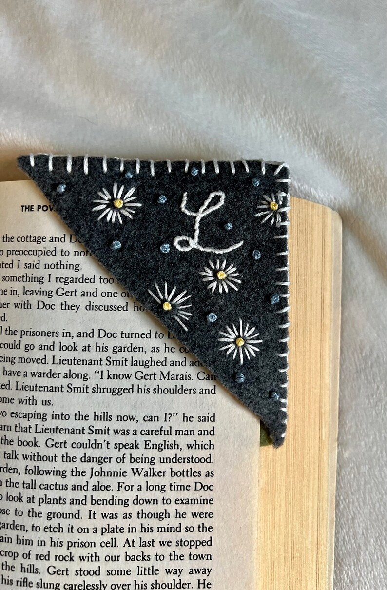 Personalized Felt Corner Bookmark Hand Embroidered Bookmark - Etsy