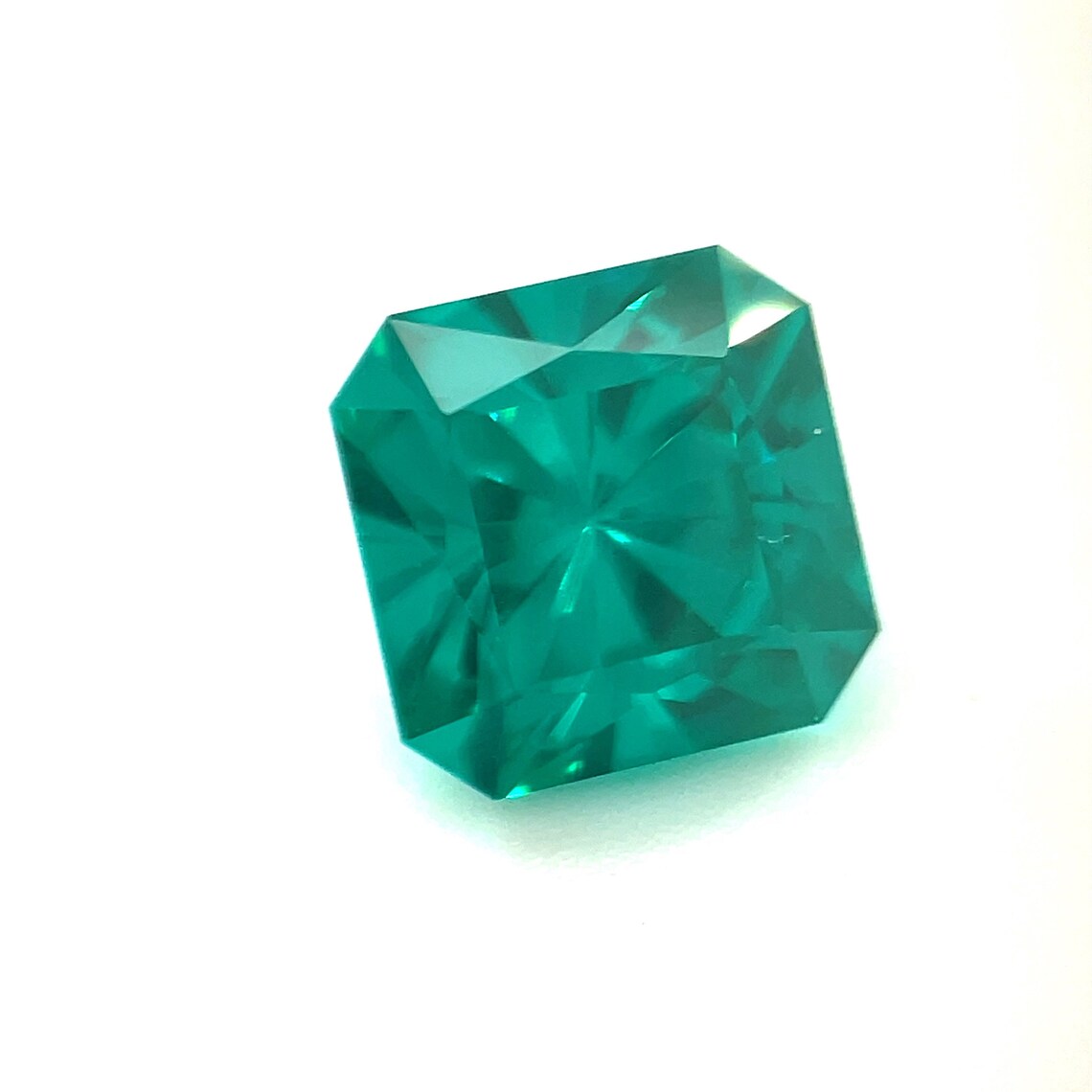 Green Yag Gemstone, Custom Faceted Gem, Yttrium Aluminum Garnet ...