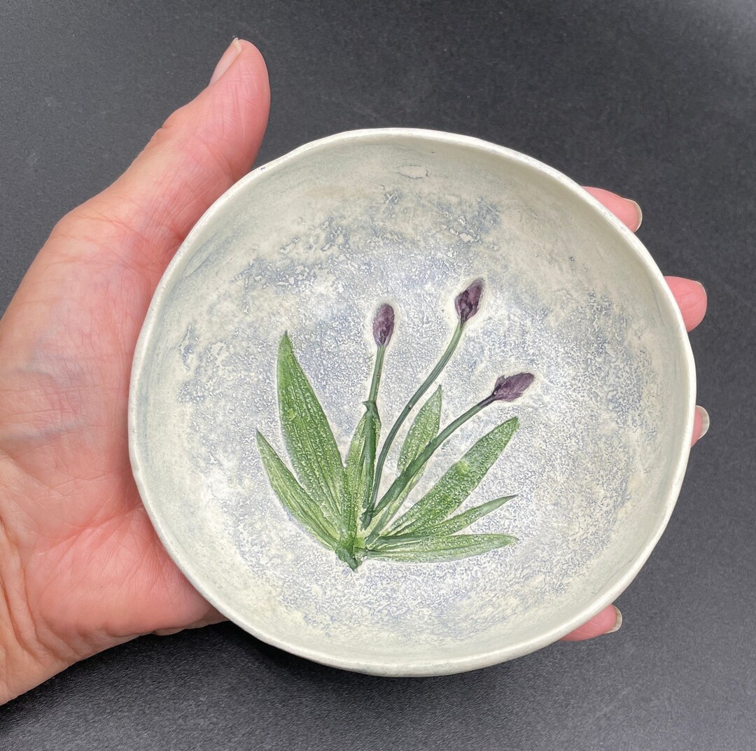 Vintage Salt Marsh Pottery Plantain Bowl, Green, Hanging Wall Art ...