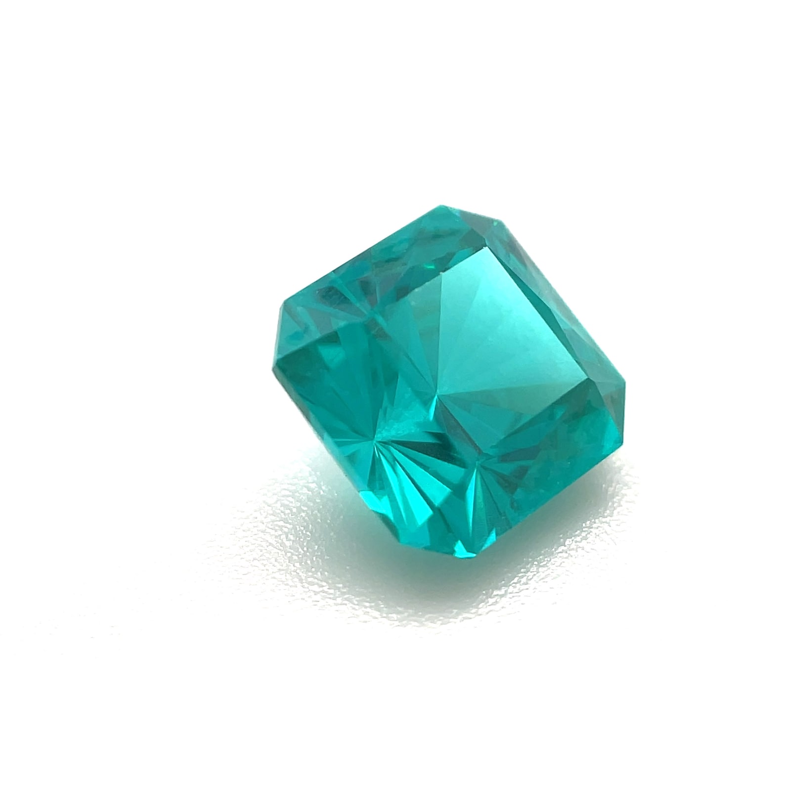 Green Yag Gemstone, Custom Faceted Gem, Yttrium Aluminum Garnet ...