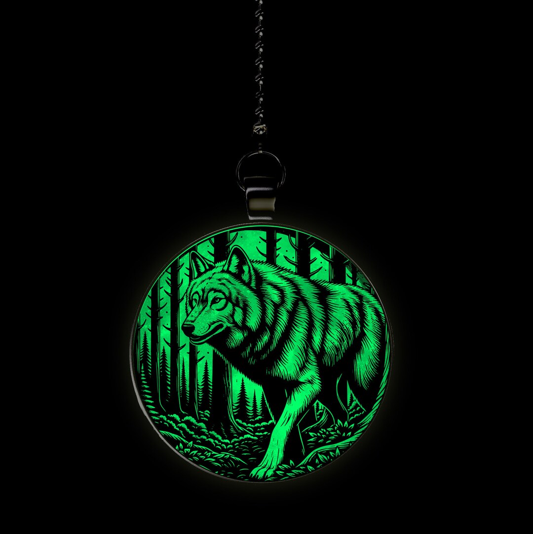 Woodland Shadow Wolf Glow in the Dark Ceiling Fan / Light Pull Pendant ...