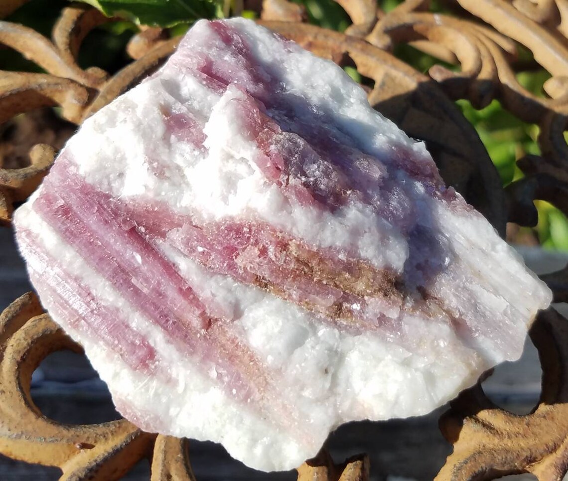 Rubellite Ruby Tourmaline Quartz Crystal Matrix Rare Heart - Etsy