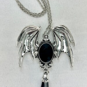 Large Gothic Bat Necklace Silver Pagan Wicca Witch Charm Pendant ...