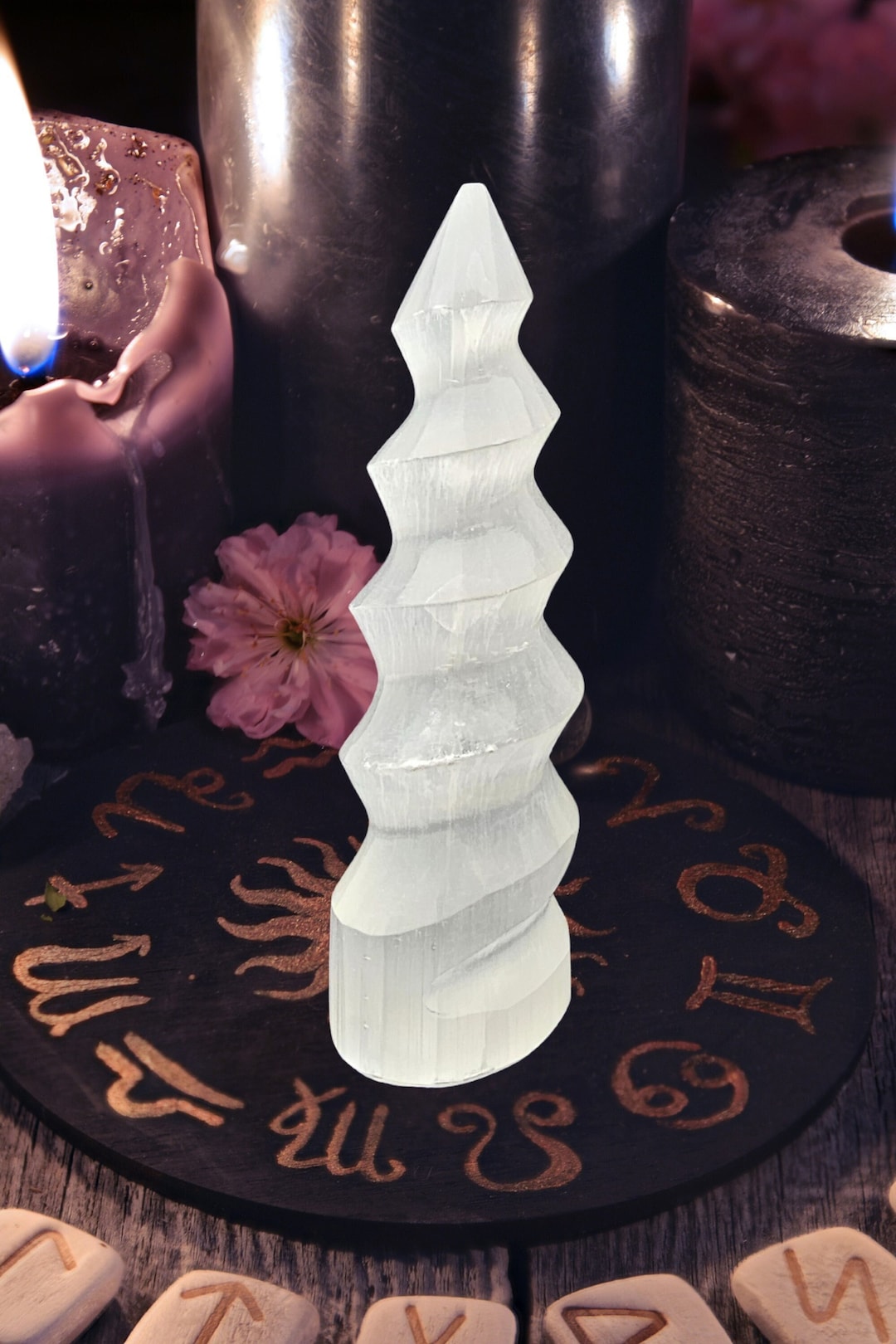 Selenite Crystal Unicorn Horn Spiral Charging Point Tower Cleansing ...